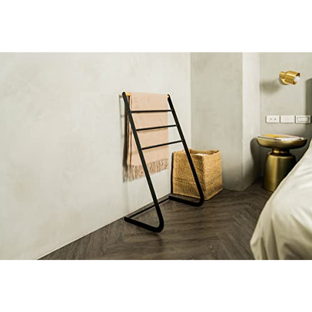 ikloo 32 Inch 4-Tier Freestanding Black Metal with Pine Wood Towel Rack for Bathroom with Hanging Bars, Laundry Room Drying Rack Organizer, Bathroom Storage Stand.