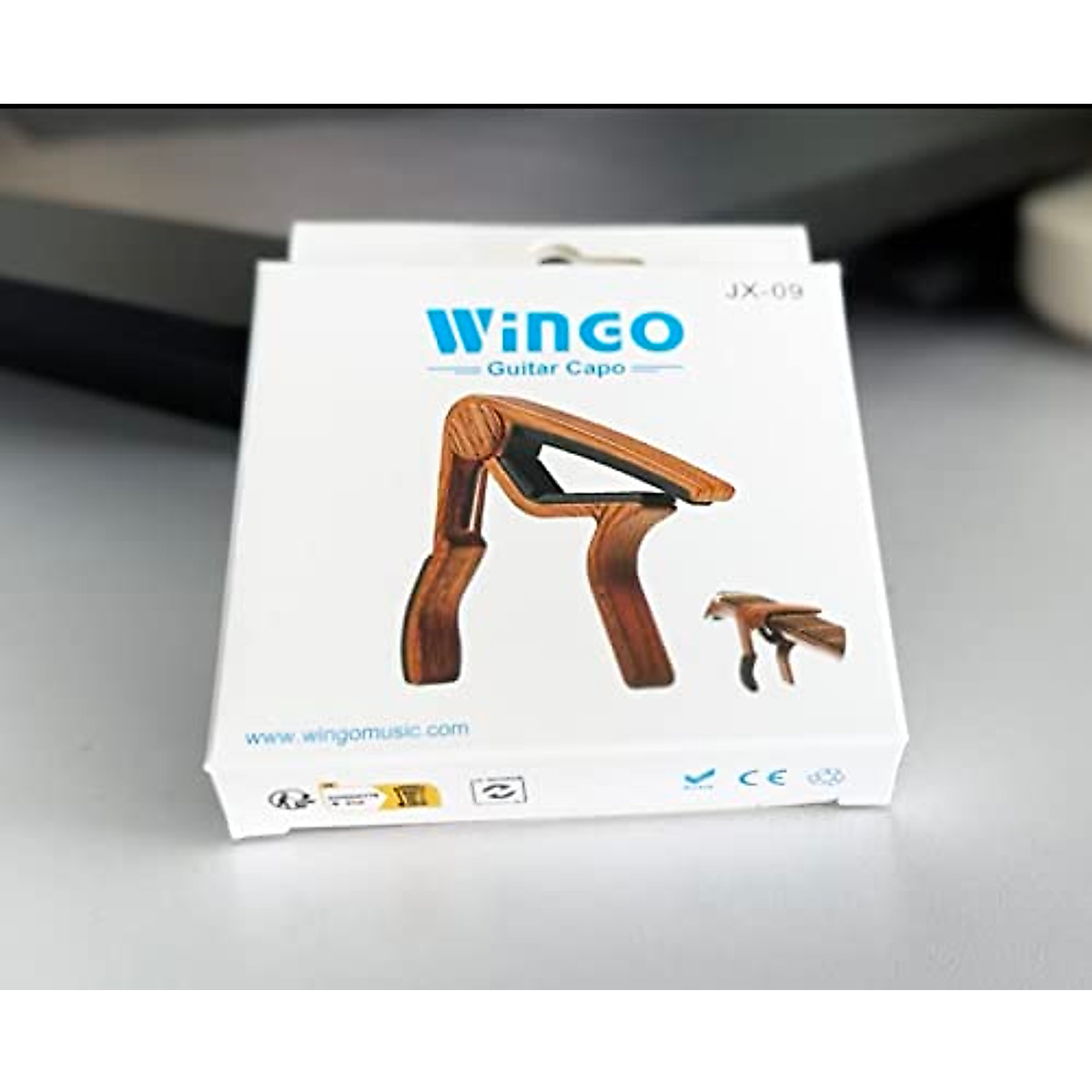 WINGO Guitar Capo for Acoustic and Electric Guitars - Rosewood Color with 5 Picks