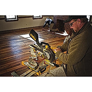 DEWALT 20V MAX* 7-1/4-Inch Miter Saw, Cordless (DCS361M1)