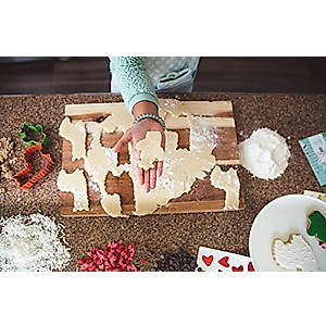 Handstand Kitchen Llama Love 2-piece Llama and Cactus Cookie Cutter Set