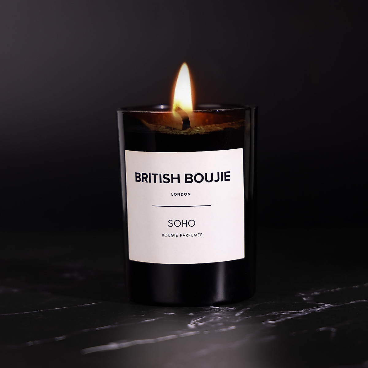 SOHO Premium Scented Candle in Box - Luxurious Warm Sweet Woody Highly Scented Fragrance with Long Burn time - Large 280gm Natural Wax - Scented Candle Gifts for Women & Men