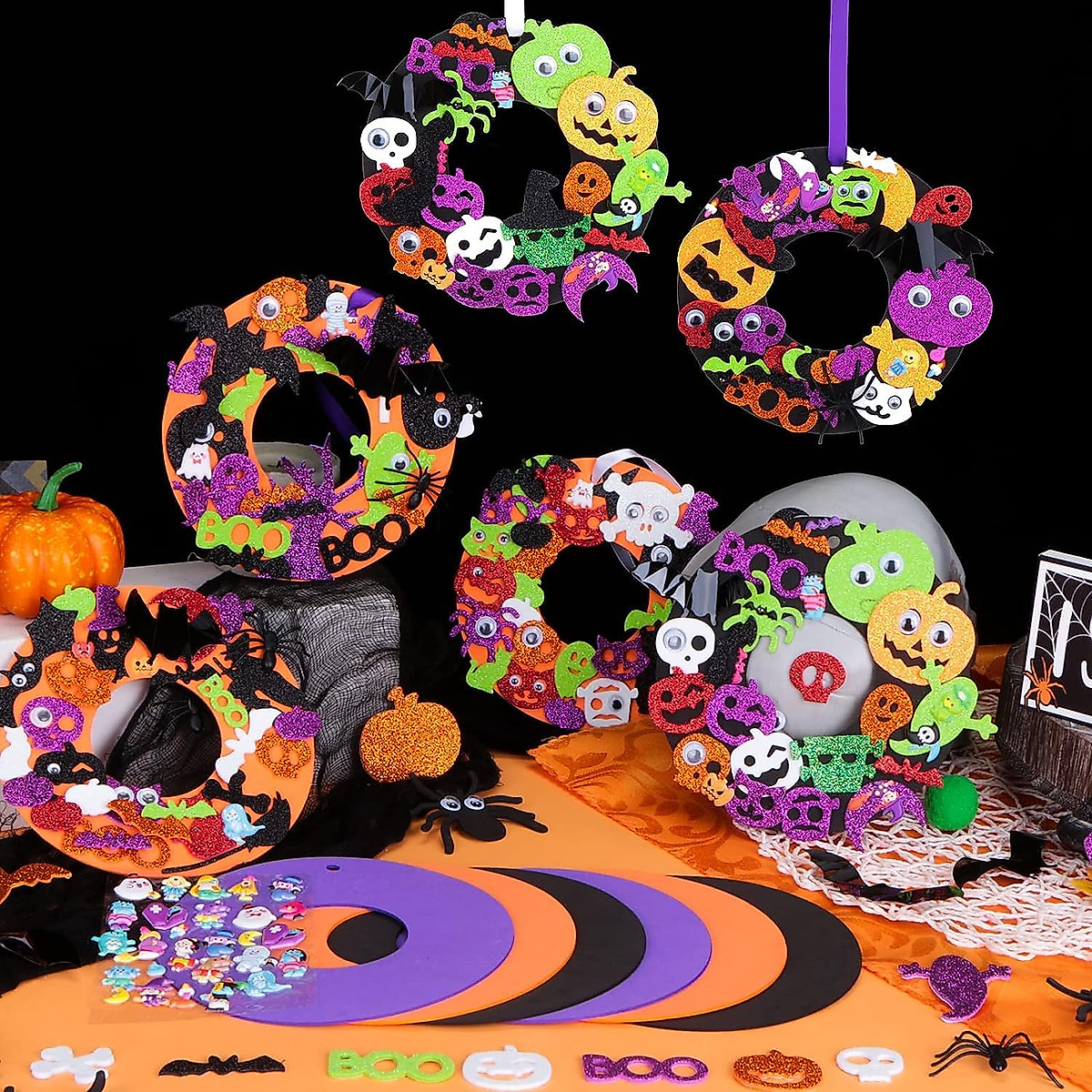 26 Sets Halloween Crafts Foam Wreath Craft Kits DIY Halloween Wreath with Self-Adhesive Pumpkin Ghost Bats Shape Craft Stickers Fall Thanksgiving Halloween Seasonal Sign Decoration