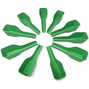 4pcs Green Bird Feeder Spoon Plastic Parrot Feeding Scoops Hand Food Feeding Tableware Birds Feeding and Watering Supplies