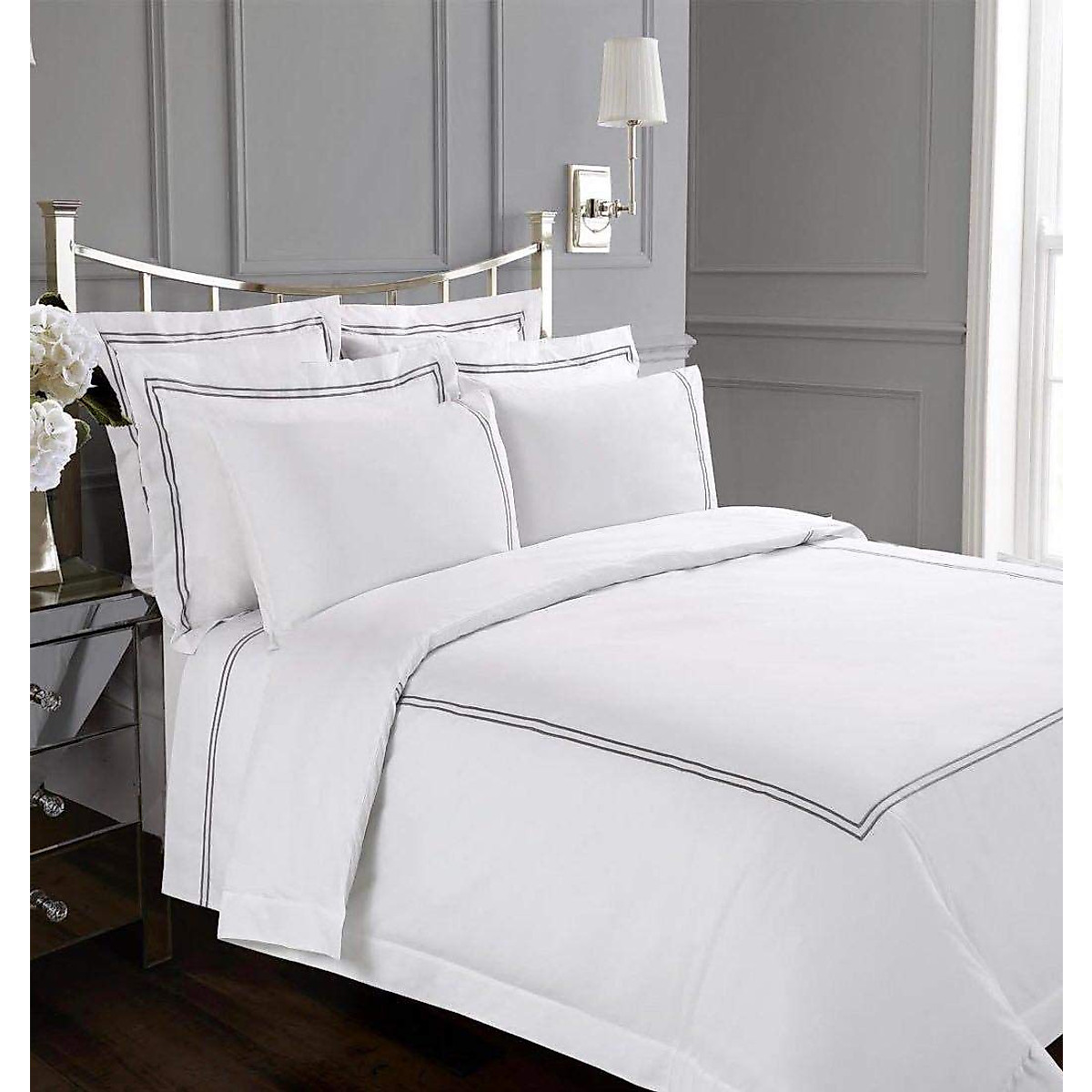 Lincove Luxury Duvet Cover Set - 100% Cotton Sateen Duvet Cover - Ultra Soft Premium Hotel Quality Design Bedding Set - 400 Thread Count (Seville, Queen)