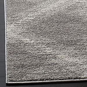 SAFAVIEH Adirondack Collection 6' x 9' Light Grey/Ivory ADR129B Modern Plaid Non-Shedding Living Room Bedroom Dining Home Office Area Rug