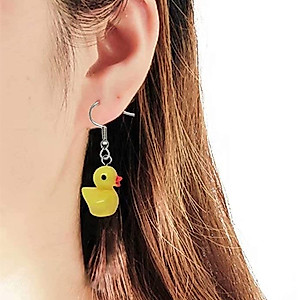 Seakuur 5 Pairs of Cute Duck Earrings Funny Resin Little Duckie Earrings for Women (5 Pairs)