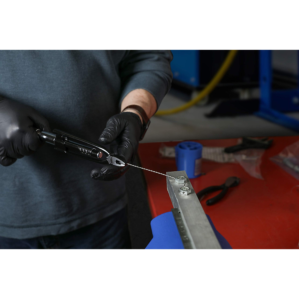 ARES 10009-6-inch Reversible Wire Twister Pliers - Auto Return - Untwist Tool can Grip, Twist, and Cut Stainless Steel Safety Wire on Vehicles, Machinery, and Aircraft