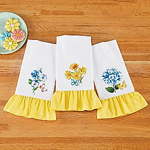 Collections Etc Floral and Butterflies Hand Towels - Set of 3