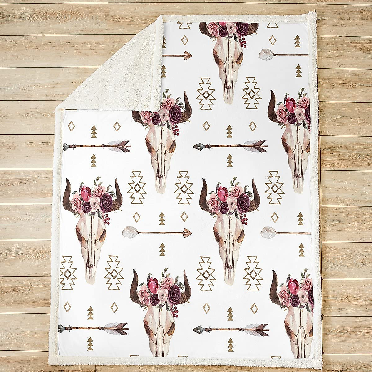 Feelyou Bull Skull Throw Blanket Girls Women Boho Arrow Floral Blanket Bohemian Wild Animal Skeleton Fleece Sherpa Blanket for Bed Couch Chair Decor Tribal Exotic Fuzzy Blanket SoftThrow 50"x60"