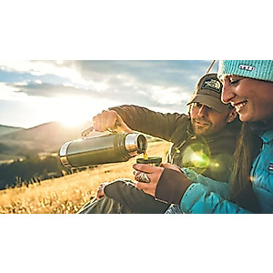 Stanley Classic Hammertone Green Vacuum Bottle 2QT