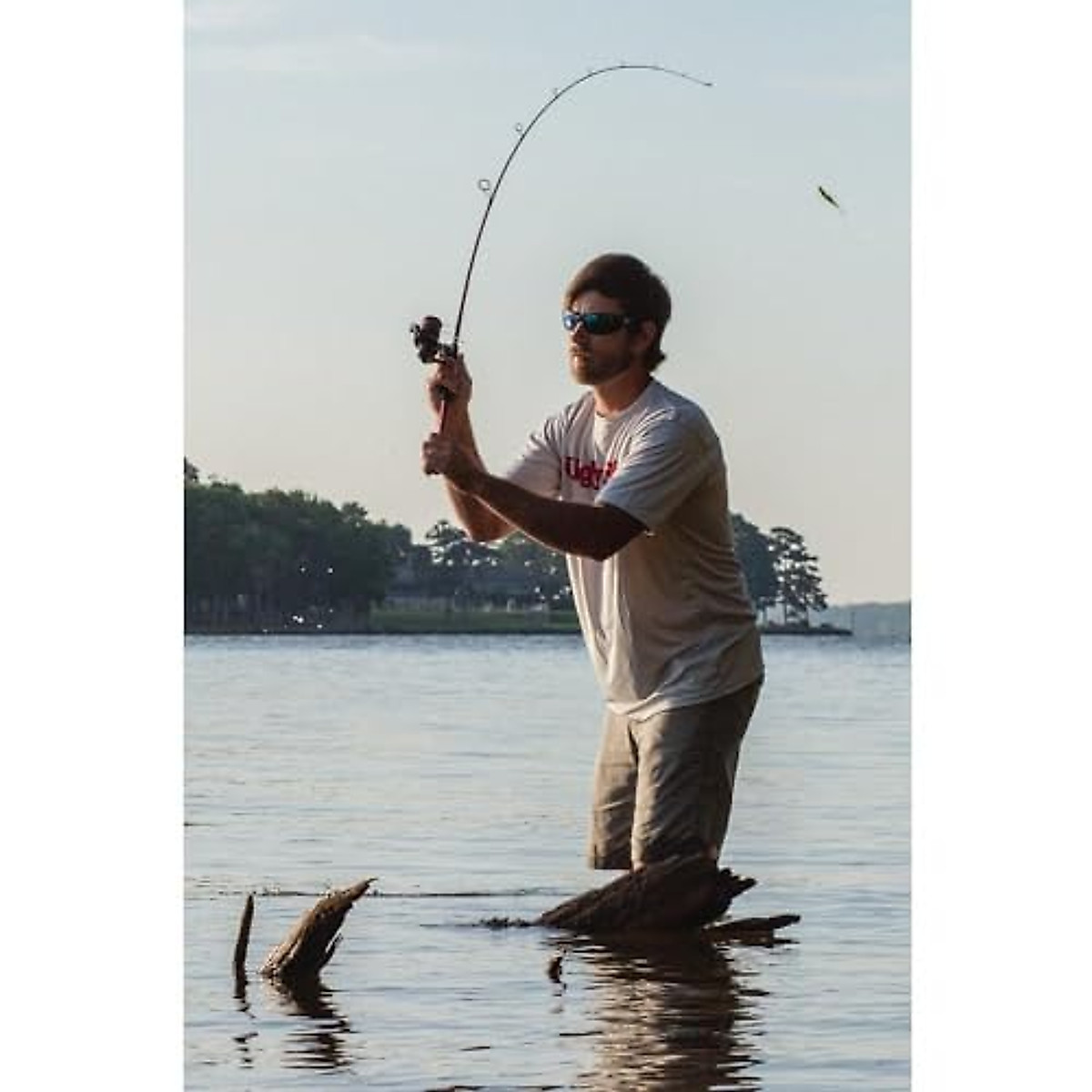 Ugly Stik 6’6” Carbon Spinning Rod, One Piece Spinning Rod, 6-12lb Line Rating, Medium Rod Power, Fast Action, 1/8-1/2 oz. Lure Rating,Red/Black