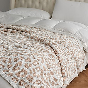 Leopard/Cheetah Print Throw Blanket, Fuzzy Soft Plush Stretchy Knitted Throw Blanket, for Bed and Couch, Khaki & Cream, 60" L x 50" W, Mid-Weight (3 Pounds)