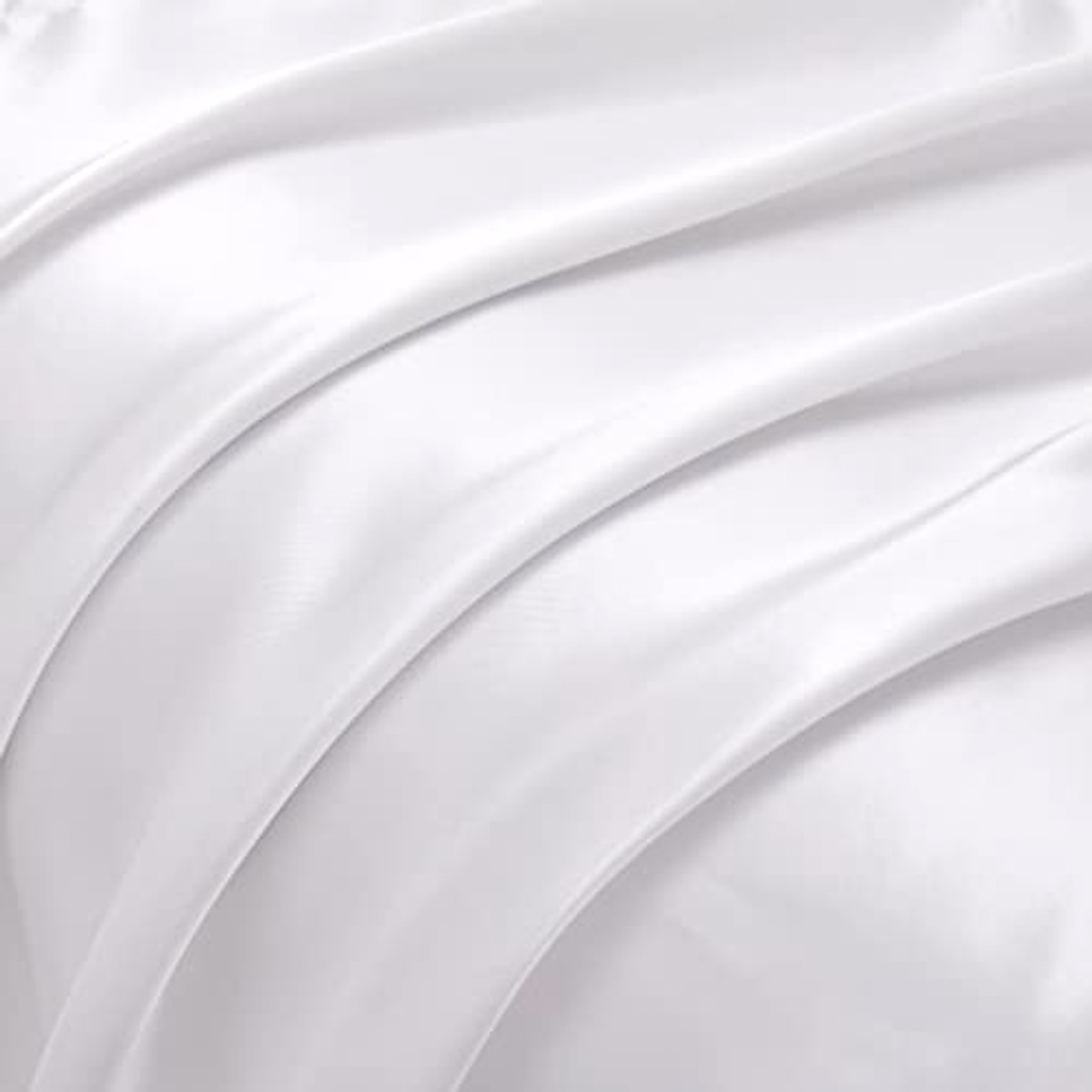 HommxJF White Satin Pillowcase Standard Set of 2 with Envelope Closure，White Silk Pillowcase for Hair and Skin (20x26)