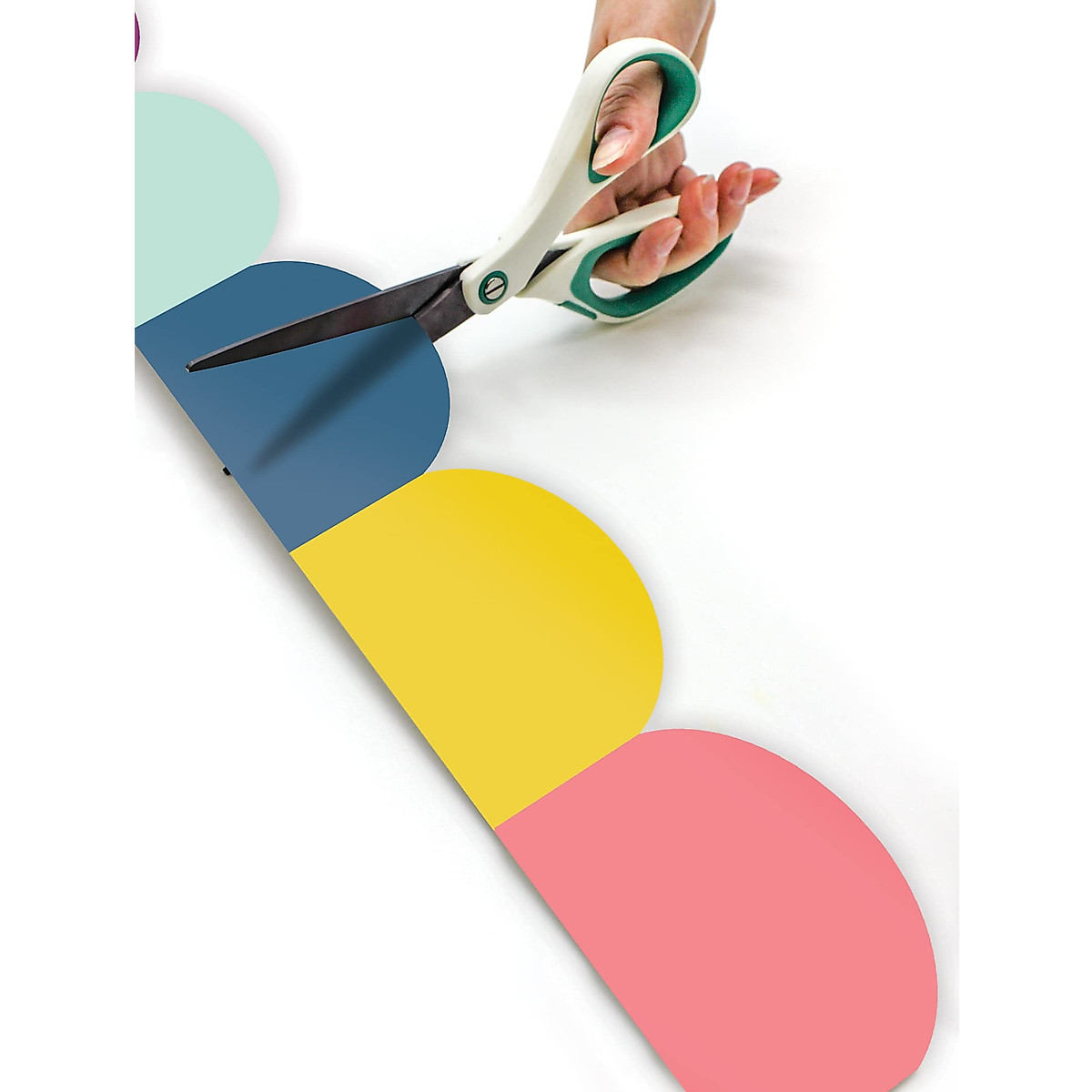 Teacher Created Resources Oh Happy Day Scalloped Die-Cut Rolled Border Trim (TCR9110)