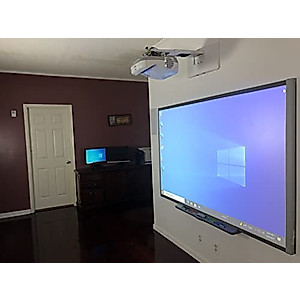 Interactive Super Close Projection System