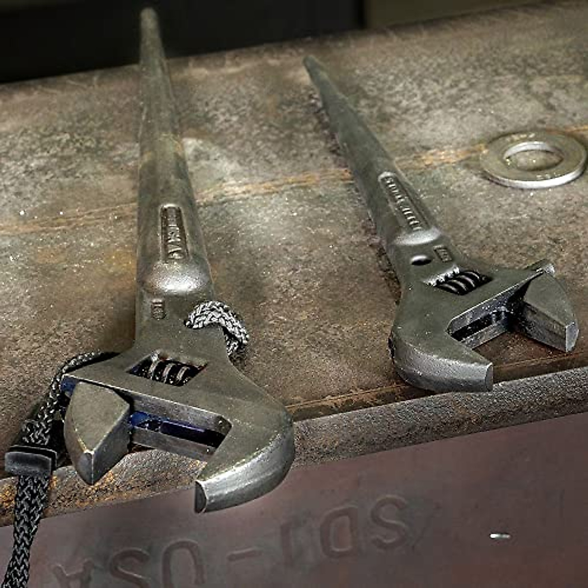 Klein Tools 3227 Extra Wide Adjustable Wrench, Construction Spud Wrench for Up to 1-7/16-Inch Nuts and Bolts, 10-Inch, with Tether Hole