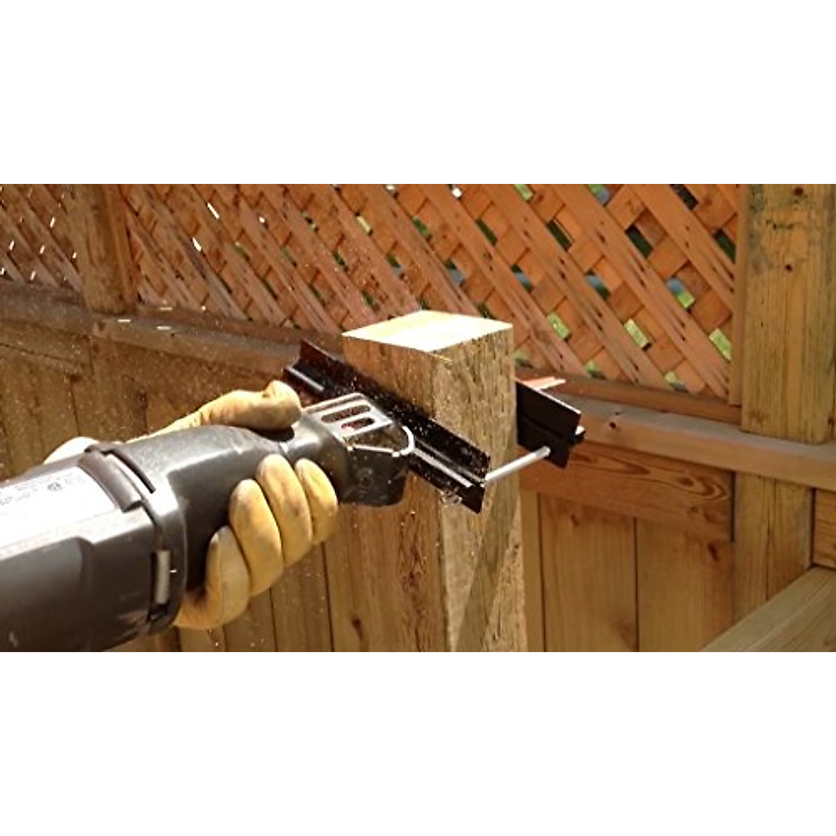 ReciProMate- Reciprocating Saw Guide Attachment For Cutting 4x4 Fence and Deck Posts