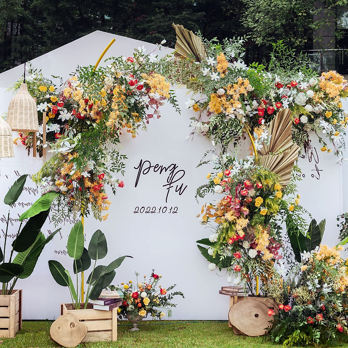 ZpigToor Metal Wedding Arch Stand,Set of 2 Gold Curved Top Arch Backdrop Stand Wedding Arches for Ceremony Birthday Anniversary Baby Shower Floral Stand Background Decoration (Gold,7.8FT & 6.7FT)