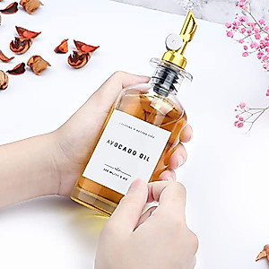 GIXSEGIE Olive Oil Dispenser Bottle with Bamboo Tray, w.Metal Pour Spout, Coffee Syrup Dispenser, Olive Oil Cruet Cooking Oil Dispenser for Kitchen