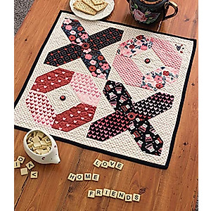 Pat Sloan's Holiday Celebrations: 17 Quilts and More for 6 Seasonal Occasions