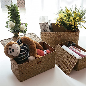 Ruosuruosu Decorative Wicker Storage Bins with Lids,Woven Seagrass Storage Baskets for Kids Toys,Shelves, Bathroom, Bedroom,Set of 3 Stackable Storage Boxes Large, Medium, Small