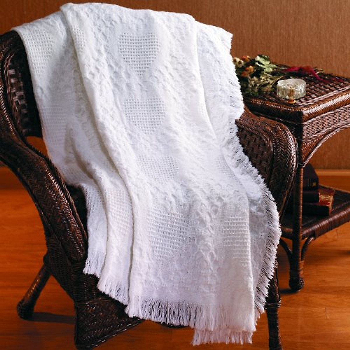 Manual 46 X 60-Inch Basketweave Heart 2-Layer Cotton Throw Blanket, White