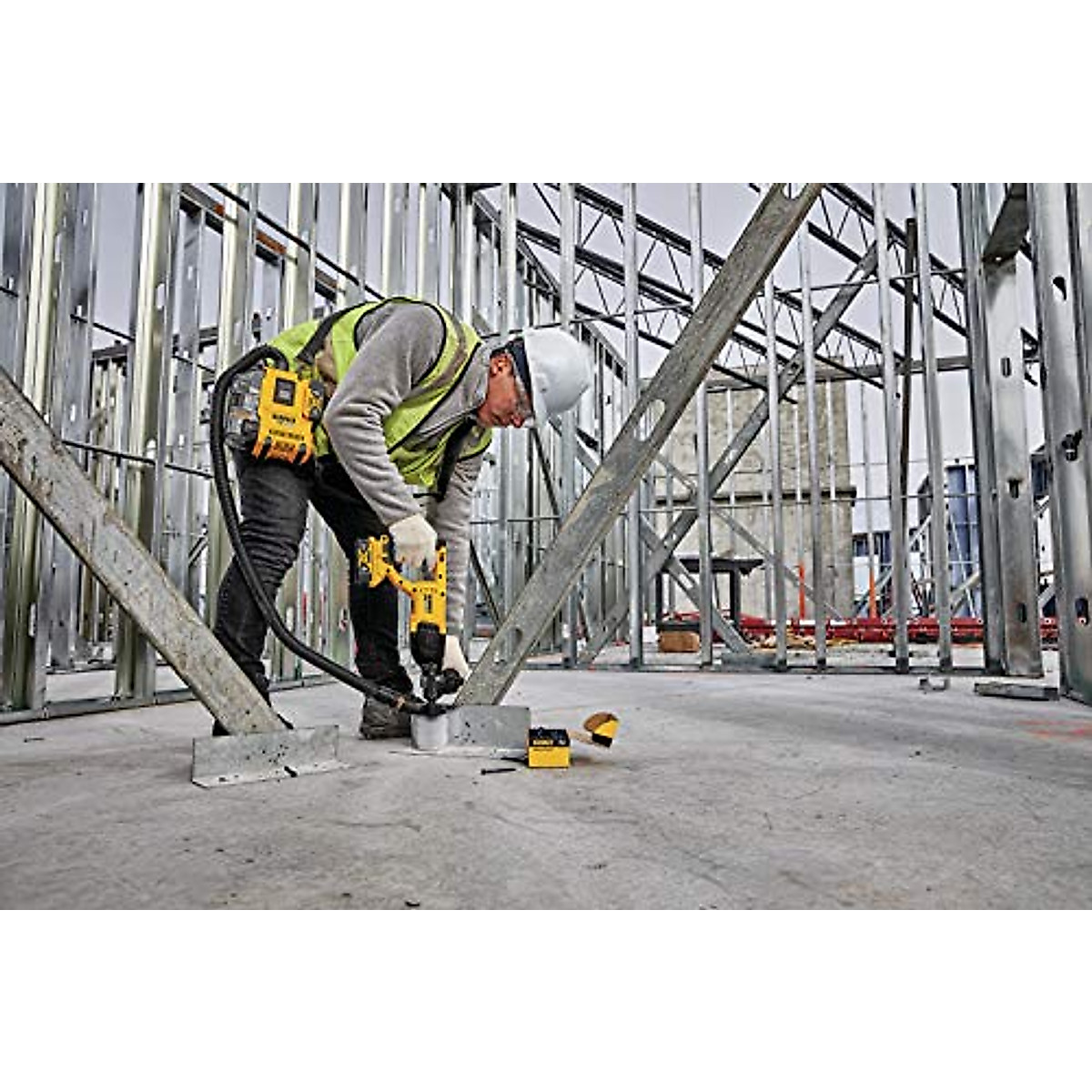 DEWALT 20V MAX* Dust Extractor Kit, Brushless, Universal (DWH161D1)