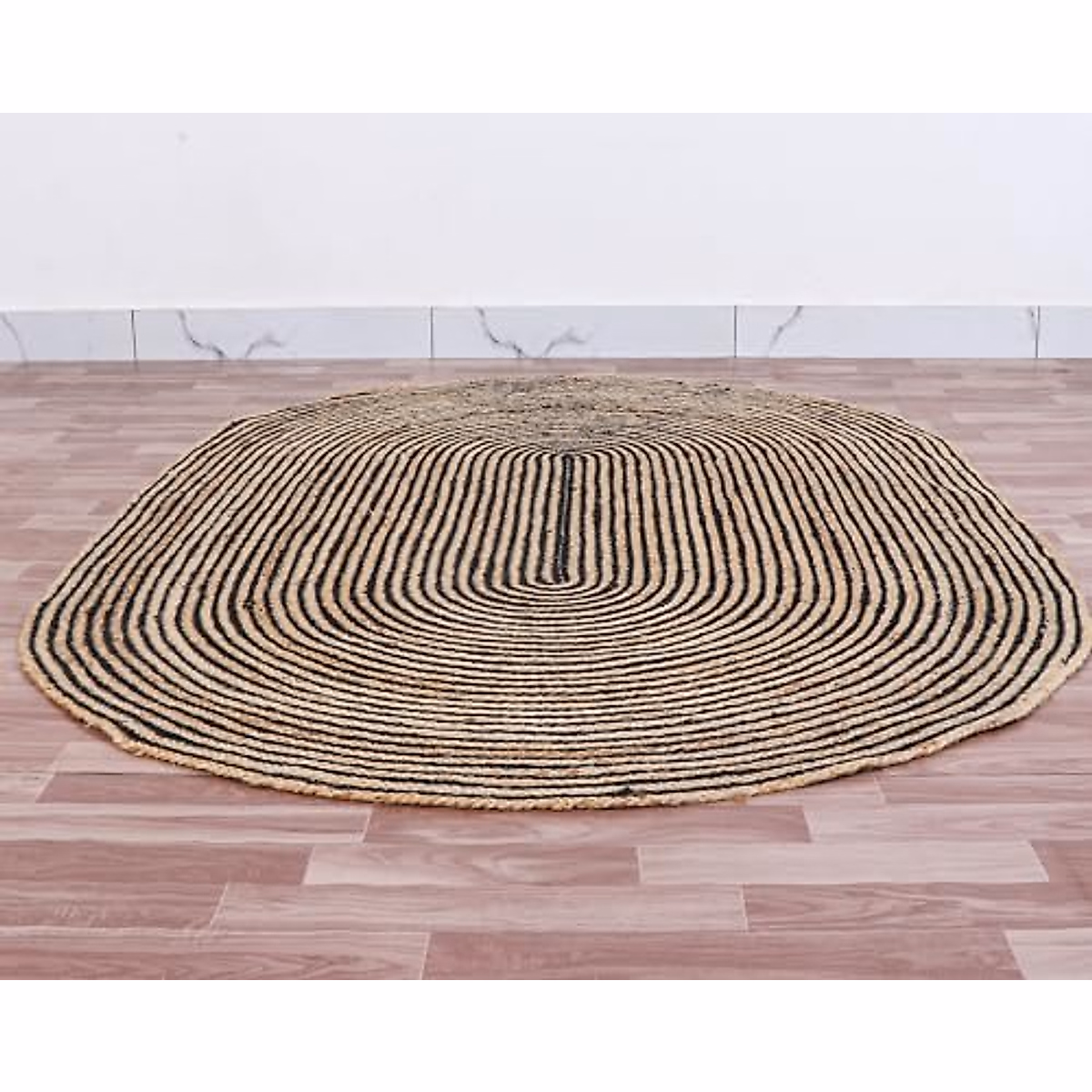 PATEL EXPORTS Natural Jute Rug, Bohemian Area Rug, Boho Décor Indoor Outdoor Rug, Handwoven Hallway Runner Rug for Entryway (Beige & Black, 4x6)