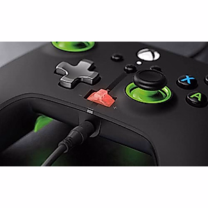 PowerA Enhanced Wired Controller for Xbox Series X|S - Green Hint, Officially Licensed for Xbox