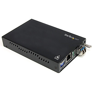 StarTech.com Multimode (MM) LC Fiber Media Converter for 1Gbe Network - 550m Range - Gigabit Ethernet - 850nm - with SFP Transceiver , TAA (ET91000LC2)