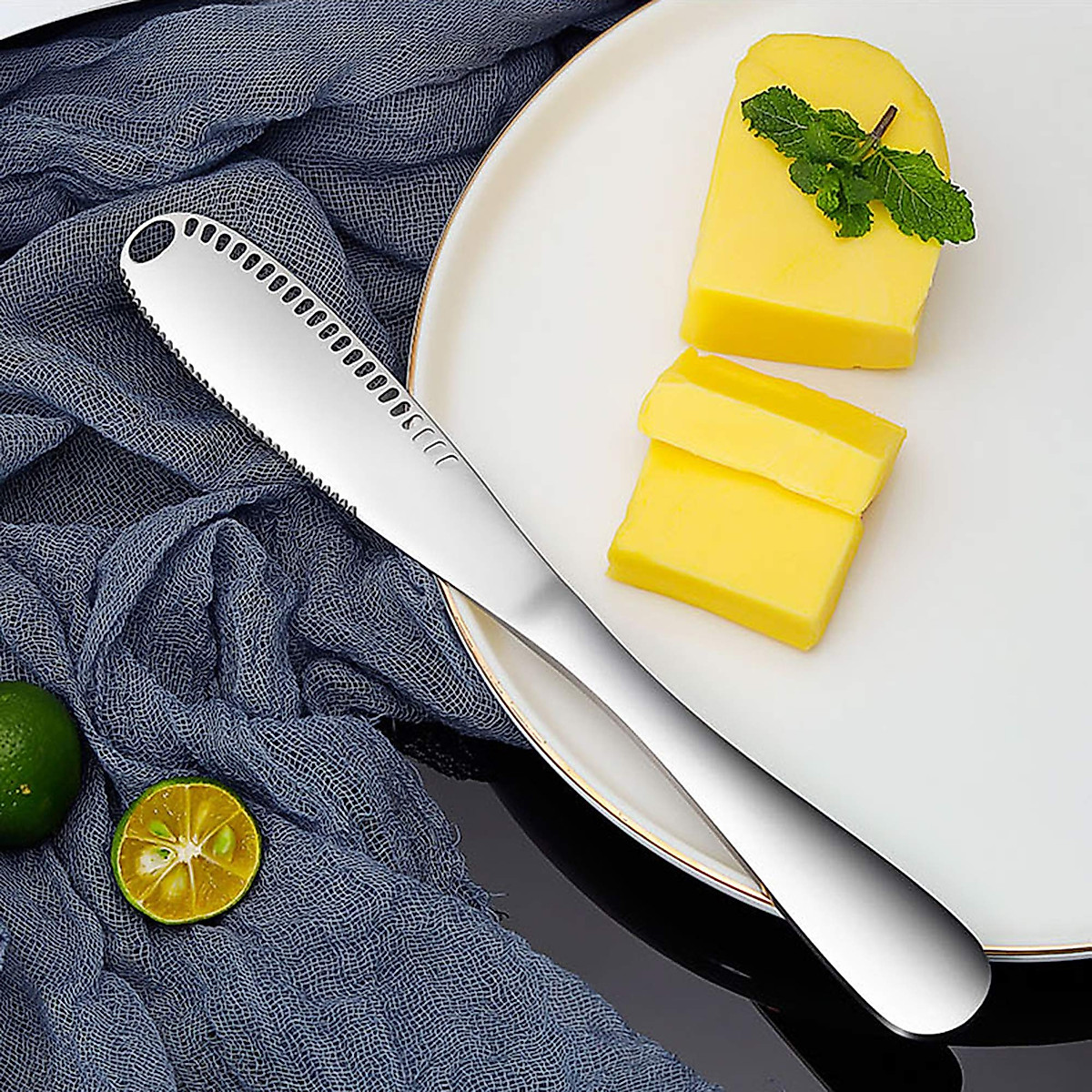 ALLOMN Butter Knife, Butter Knives, 3 in 1 Stainless Steel Butter Spreader, Spreader Slicer and Butter Curler Knife with Serrated Edge for Cutting and Spreading Butter Cheese Jam