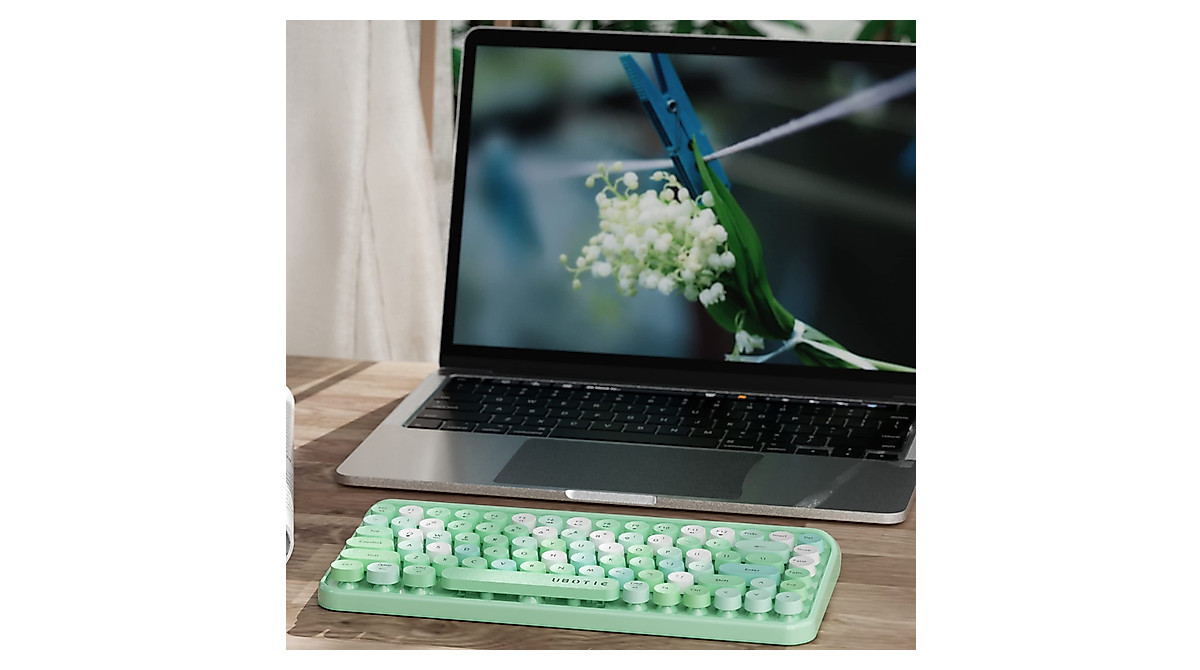 UBOTIE Colorful Bluetooth Retro Typewriter Keyboard