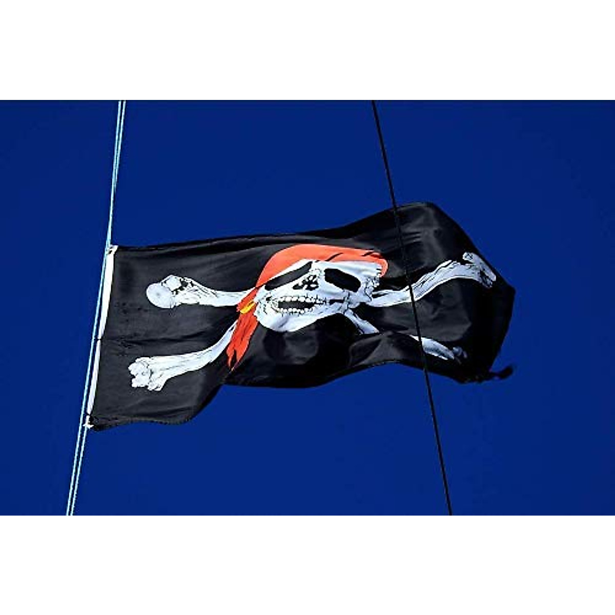 Dyung Tec Pirate Flag, 2 PCS 2' x 3' Skull and Crossbones Jolly Roger Flag for Outdoor