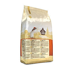 Supreme Tiny Friends Farm Reggie Rat and Mimi Mouse Tasty Mix 2lb