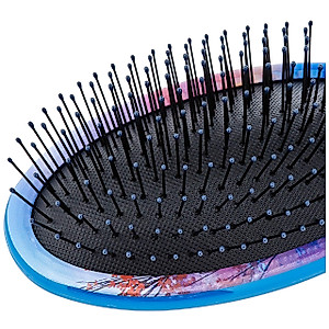 Wet Brush Disney Original Detangler Hair Brush - Snow White - Comb for Women, Men and Kids - Wet or Dry – Removes Knots and Tangles - Natural, Straight, Thick and Curly Hair – Pain-Free