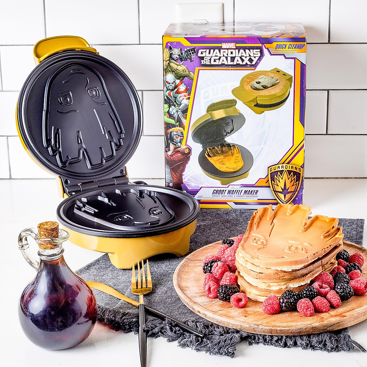 Uncanny Brands Marvel Groot Waffle Maker- I Am Groot On Your Waffles- Waffle Iron