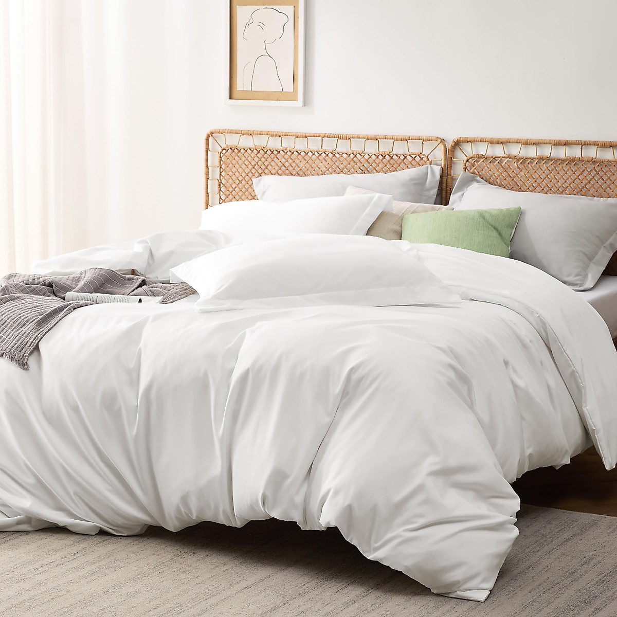 Bedsure White Duvet Cover Queen Size - Polyester & Rayon Derived from Bamboo Cooling Duvet Cover Set (90" x 90"), 3 Pieces with 2 Pillow Shams, Comforter Not Included
