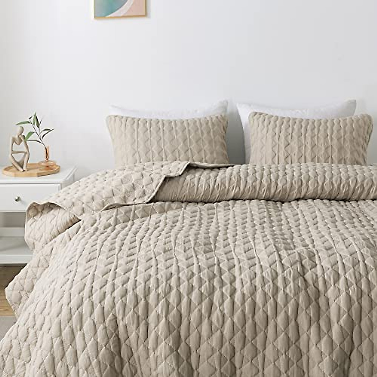 WDCOZY Beige Quit Twin Size Bedding Sets with Pillow Sham, Lightweight Soft Bedspread Coverlet, Quilted Blanket Thin Comforter Bed Cover, All Season Summer Spring, Tan Cream, 2 Pieces, 68x90 inches