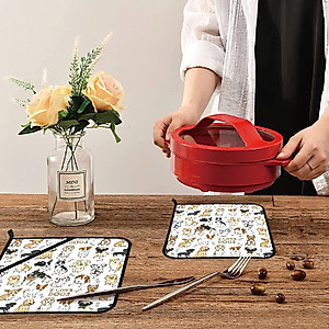 Cute Dogs Pot Holders Set of 2 Kitchen Heat Resistant Potholder for Microwave Cooking Baking Oven End Dishes and BBQ