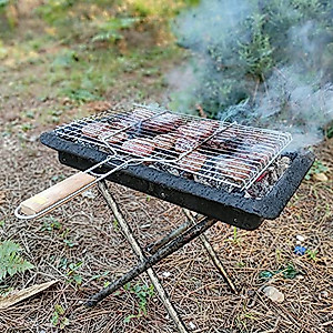 Grilling Basket for Outdoor Grill, Barbecue Basket for Fish, Steak, Chicken, Vegetables, Shish Kabob and Shrimp, Large Lockable Basket with Wooden Handle, Sturdy BBQ Accessories, 11 x 18 in