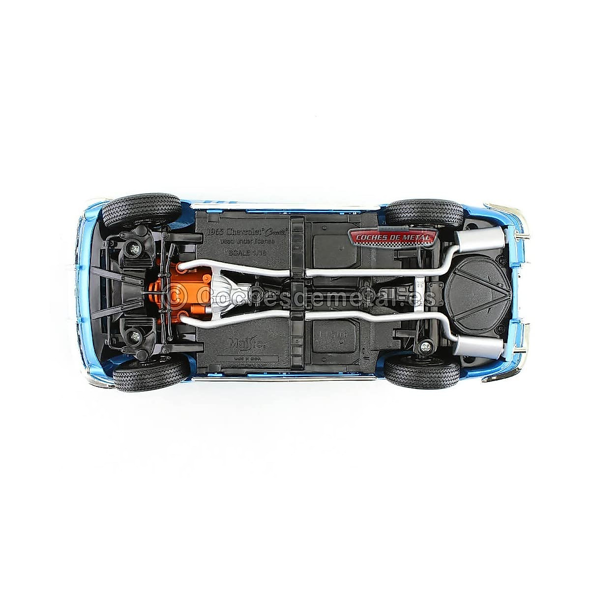 Maisto Die Cast 1:18 Scale 1965 Chevrolet Corvette (Colors May Vary)