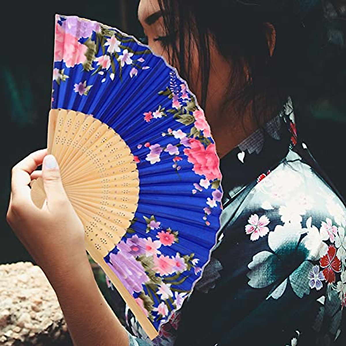 RAZZUM 2 Pcs Floral Folding Hand Fan Chinese Vintage Retro Silk Handheld Fans with Frames for Wedding Dancing Church Party Gifts Blue Fan