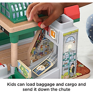 Thomas & Friends Wooden Railway Toy Train Set Knapford Station Passenger Pickup Wood Playset for Preschool Kids Ages 3+ Years