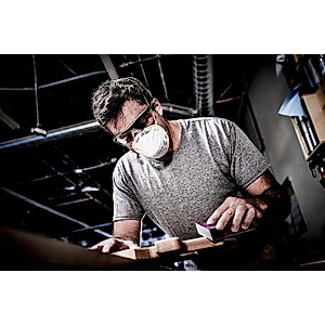 3M Personal Protective Equipment Particulate Respirator 8210 + N95 + Smoke + Dust + Grinding + Sanding + Sawing + Sweeping (Box/20)