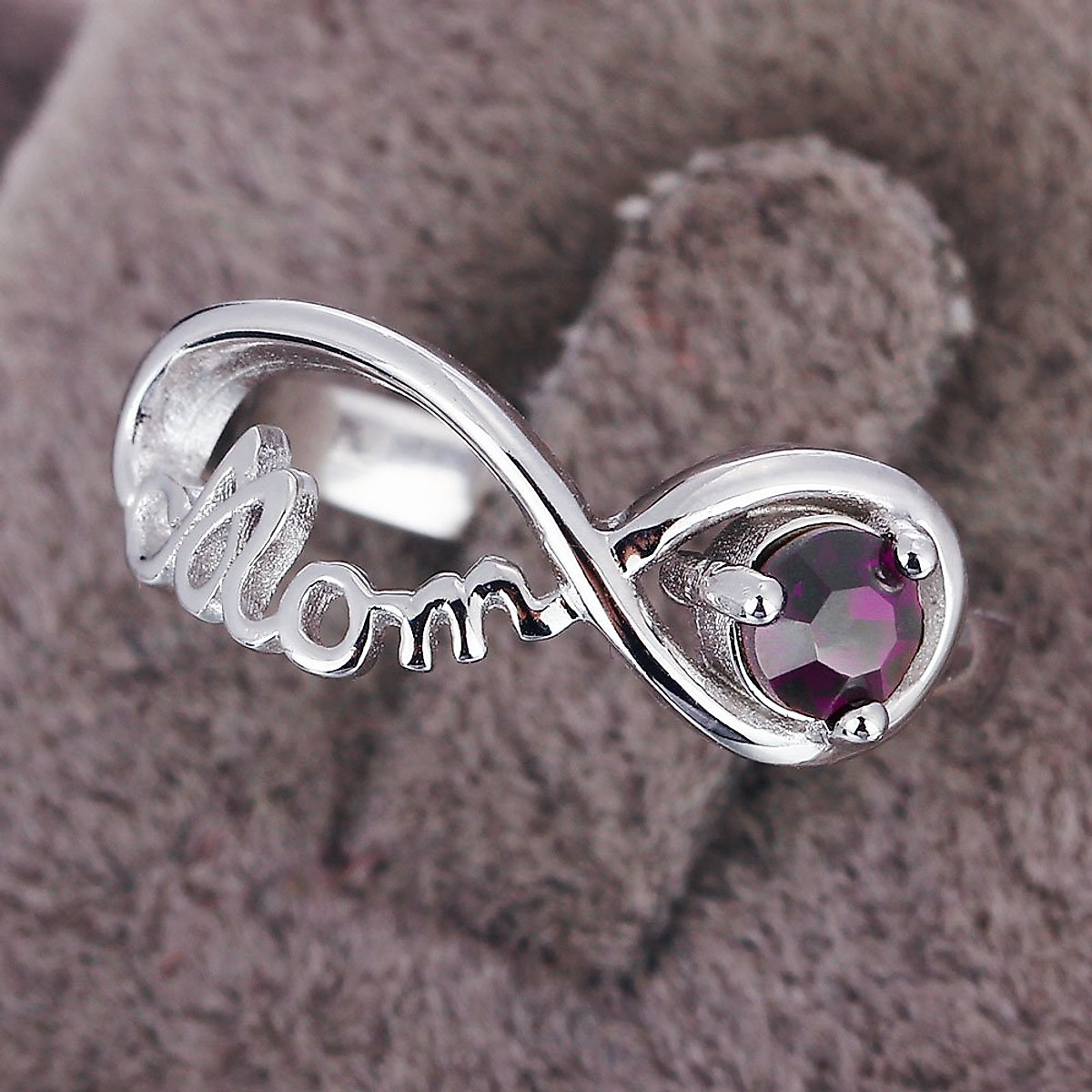 Personalized Mom Jewelry with Simulated Birthstone Infinity Family Cubic Zirconia Ring for Mother (7)