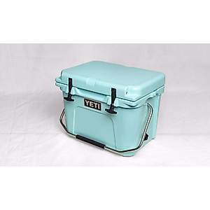 YETI Roadie 20 Cooler, Seafoam