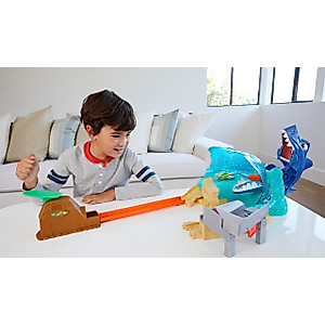 Hot Wheels City Shark Beach Battle Play Set Multicolor