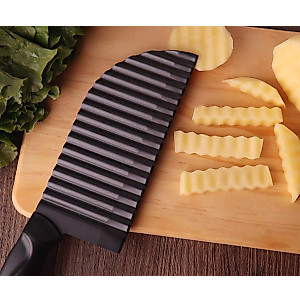 LaLiHa Crinkle Cutter Garnishing Knife for dough, French Fry Potato Cutter Stainless Steel Zig Zag Gadget Waves Chopper Knife for veggies Chip Blade (Corrugated blade,Large size)