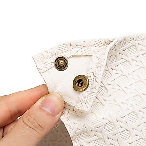 Agirlvct Tissue Box Cover, Modern PU Leather Rectangular Tissue Holder, Weaving Pattern Wipes Holder for Bathroom Living Room Bedroom Vanity Countertop Office Tabletop Desk Car Home(Beige)