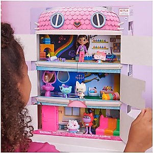 Gabby's Dollhouse, Surprise Pack, (Amazon Exclusive) Toy Figures and Dollhouse Furniture, Kids Toys for Girls and Boys Ages 3 and up